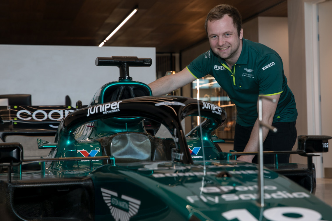 UT alumnus Sebastiaan ten Pas is living his Formula 1 dream at Aston ...