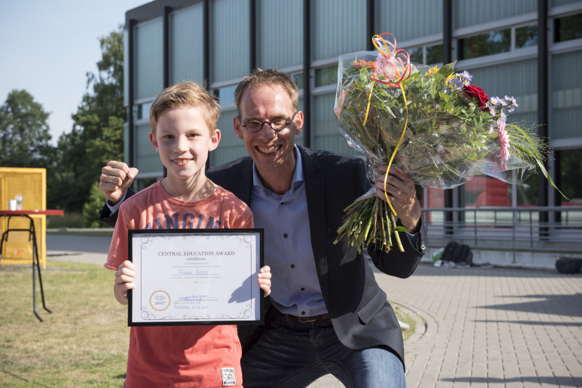 Pieter Roos's Instagram, Twitter & Facebook on IDCrawl