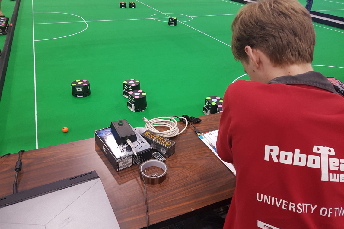 RoboTeam door naar Canada - U-Today
