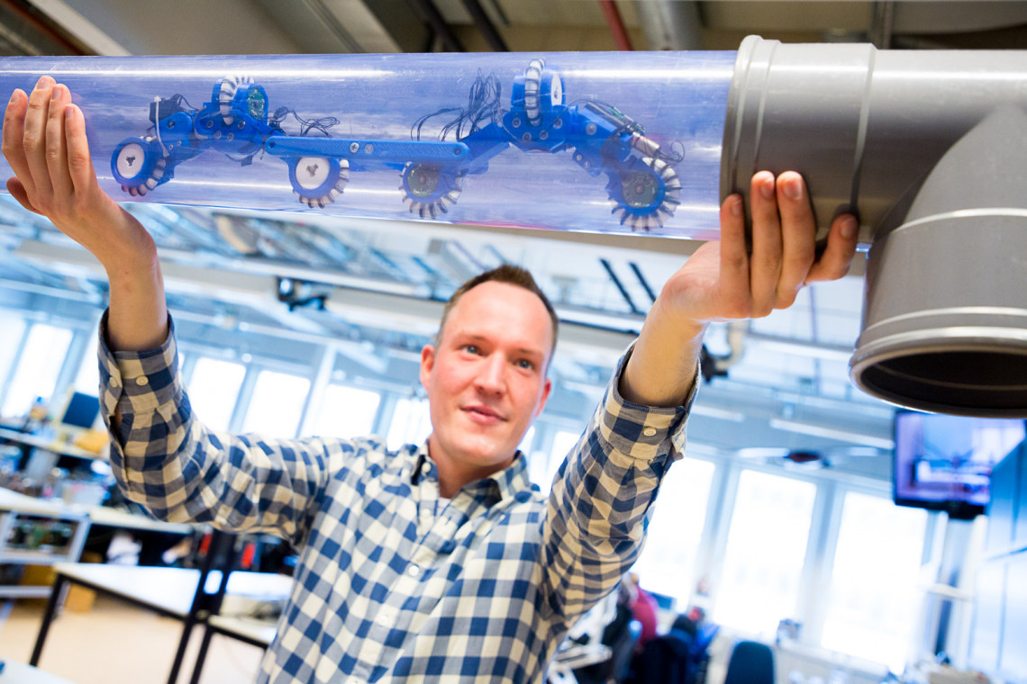 ‘Snake’ robot for pipe inspection - U-Today