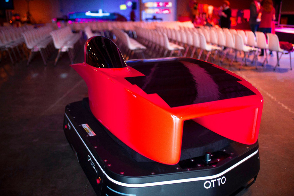 Solar Team Twente: met kleine en compacte auto winnen - U-Today